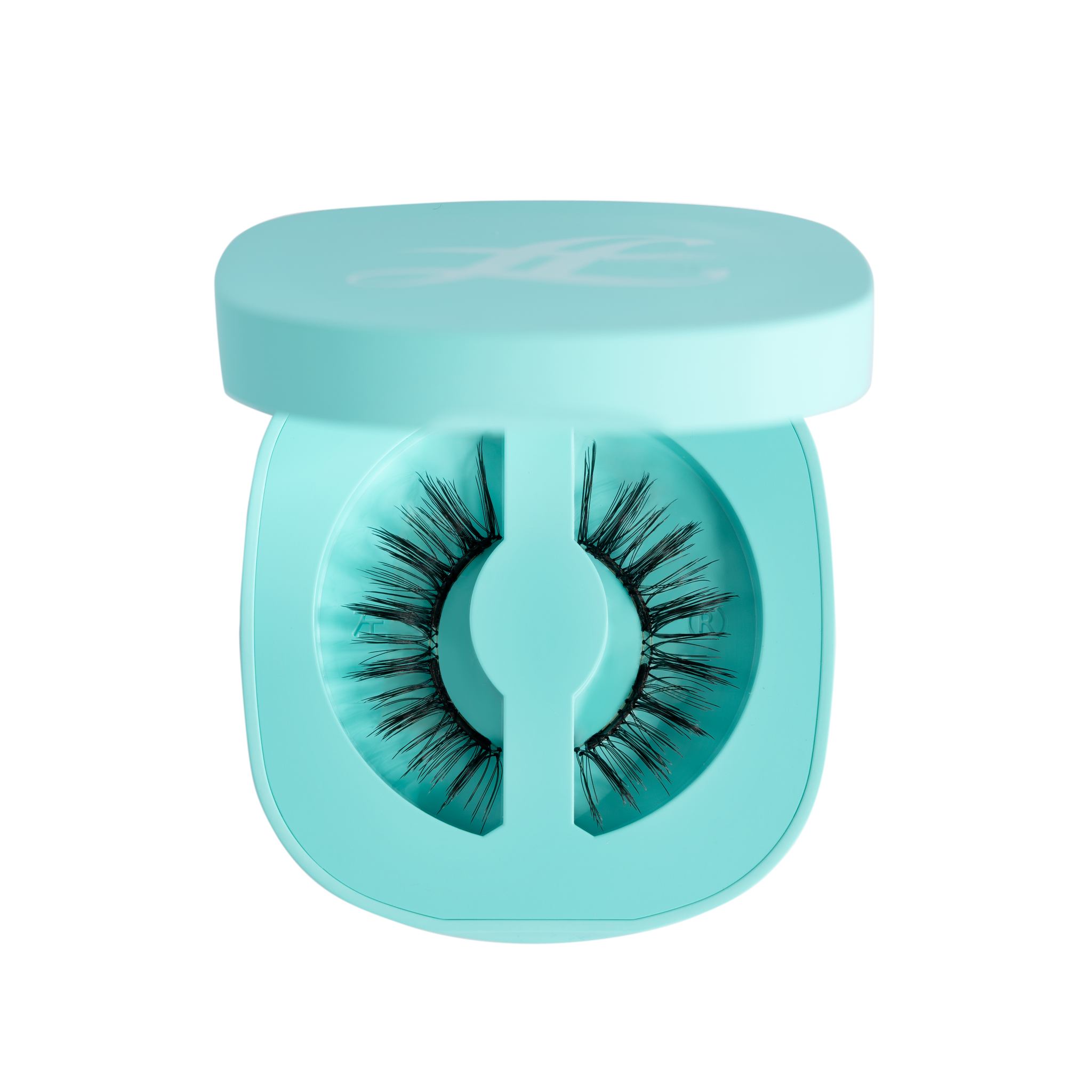 LAfabs, a high-end soft magnetic eyelash brand